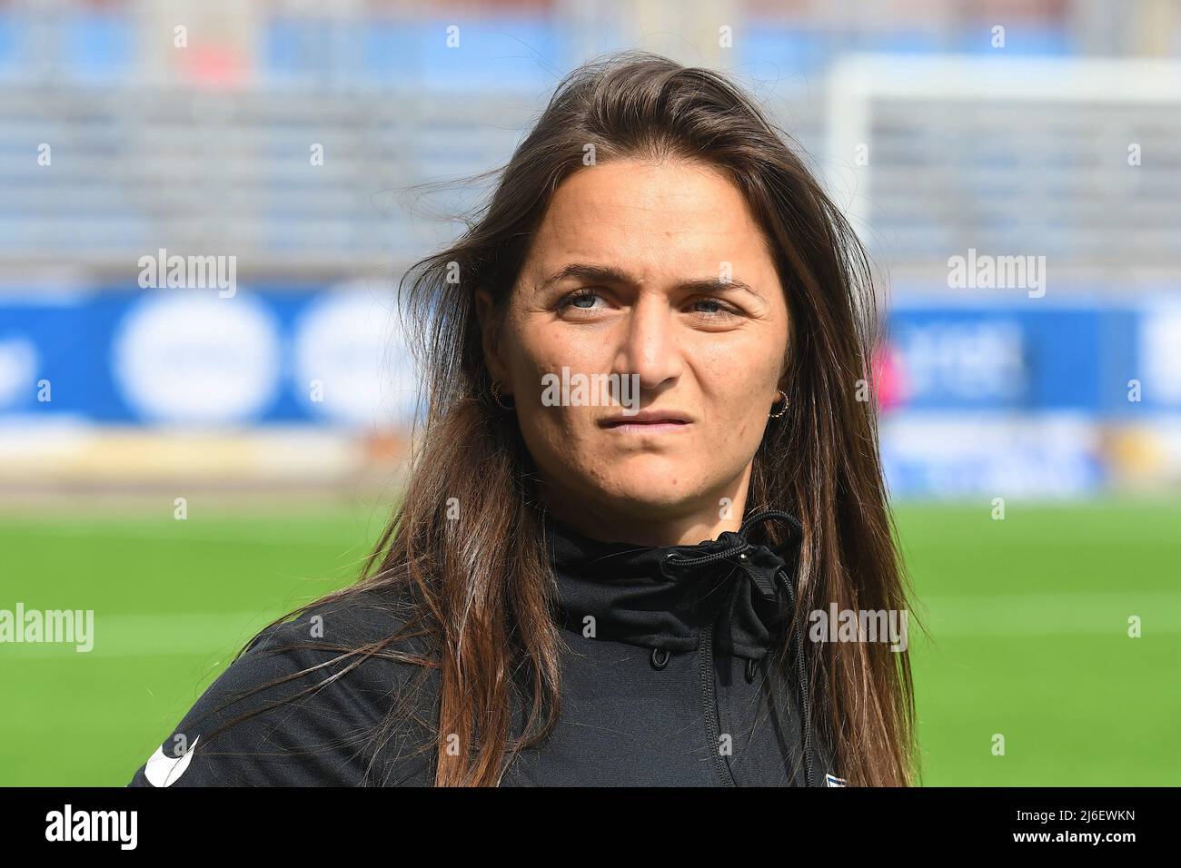 Assistant coach Elena Sadiku (Eskilstuna) ahead of the game in the ...