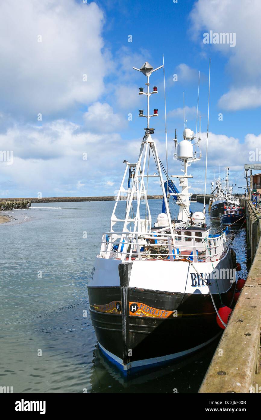 Amble trawlers hi-res stock photography and images - Alamy