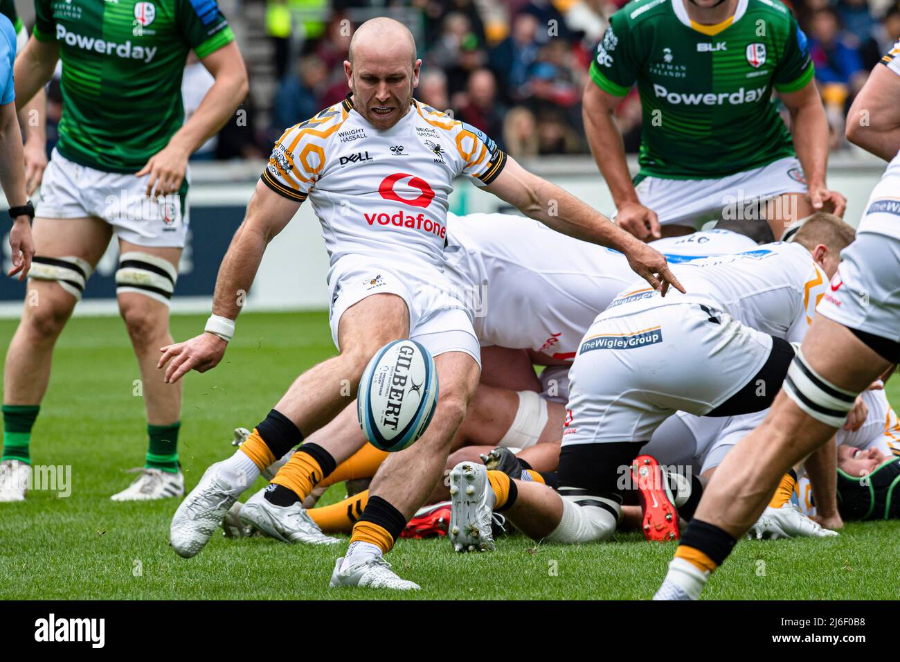 LONDON, United Kingdom. 01st May, 2022. Dan Robson of Wasps in action ...