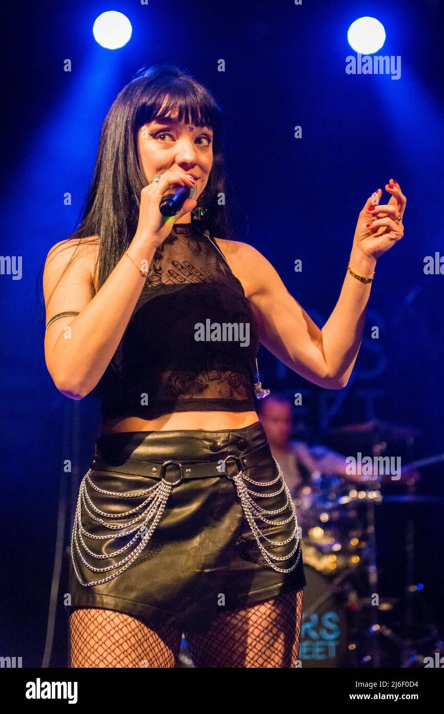 Grace bond musician hi-res stock photography and images - Alamy