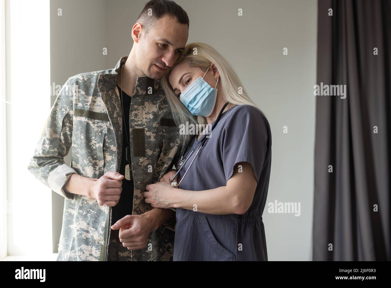 Soldiers and nurses who are lovers. Medical personnel and happy ...
