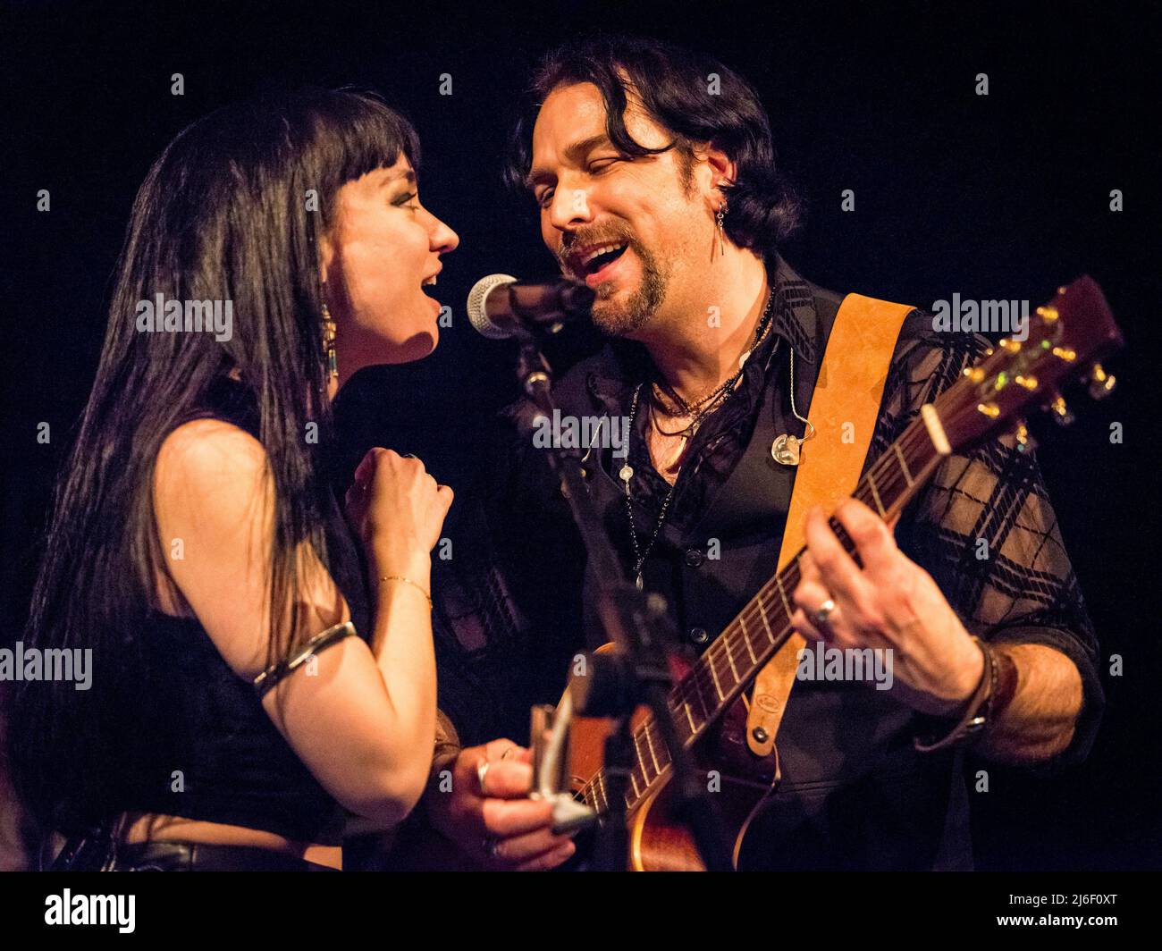 Grace bond musician hi-res stock photography and images - Alamy