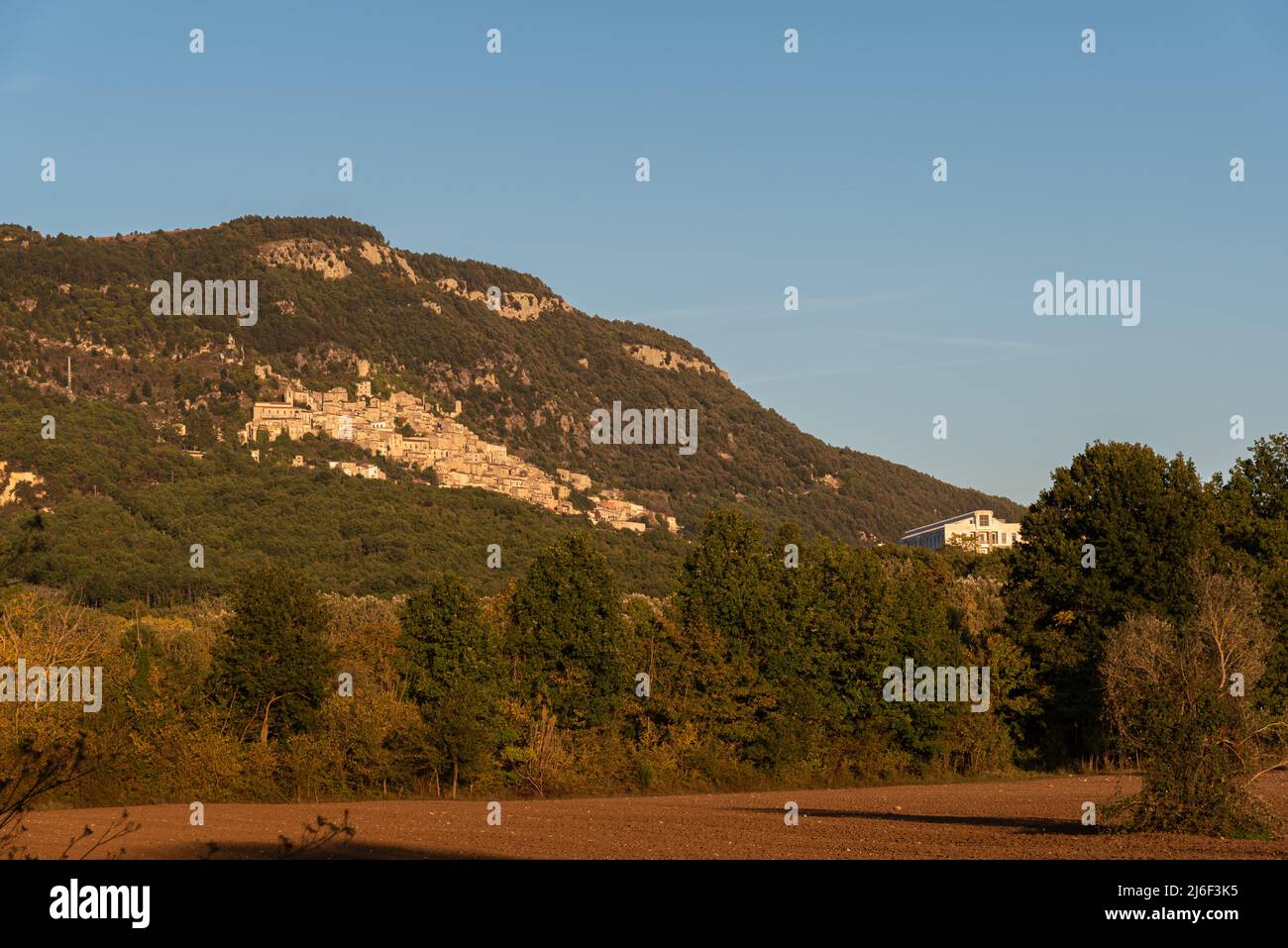 Pesche isernia hi-res stock photography and images - Alamy
