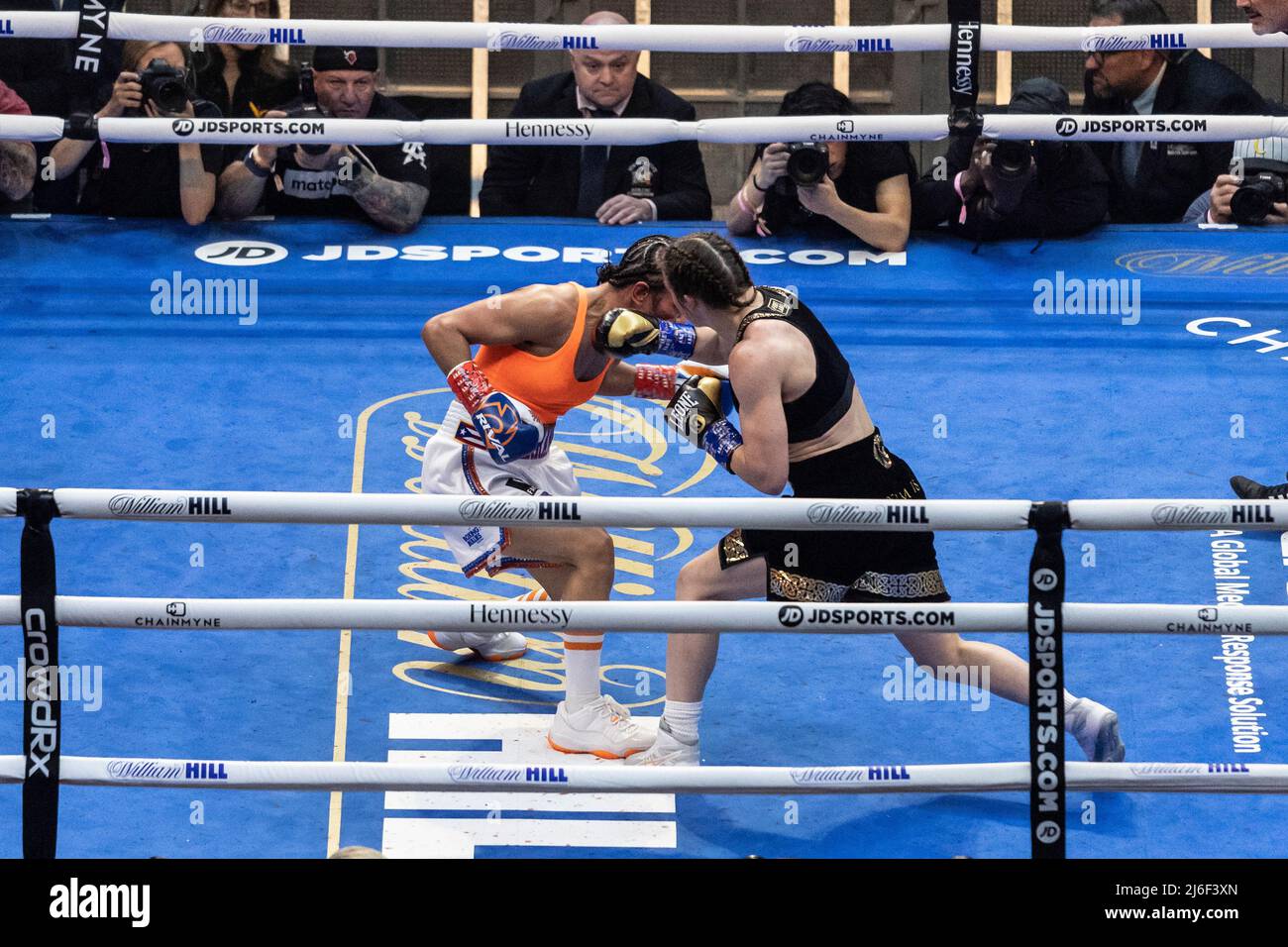 New York, NY - April 30: 2022: Katie Taylor fights Amanda Serrano for ...
