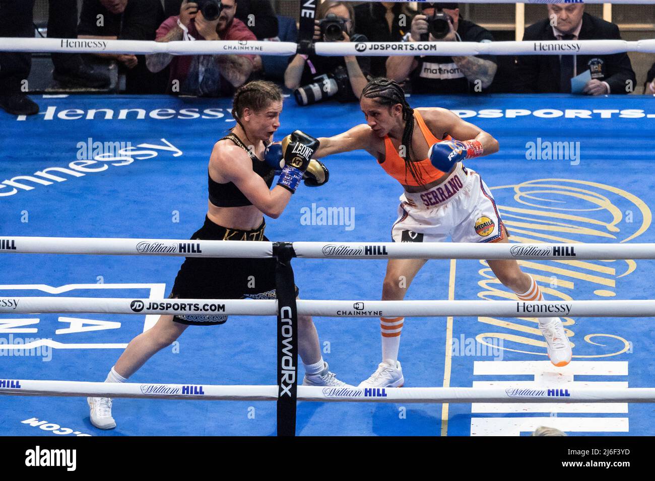 New York, NY - April 30: 2022: Katie Taylor fights Amanda Serrano for ...