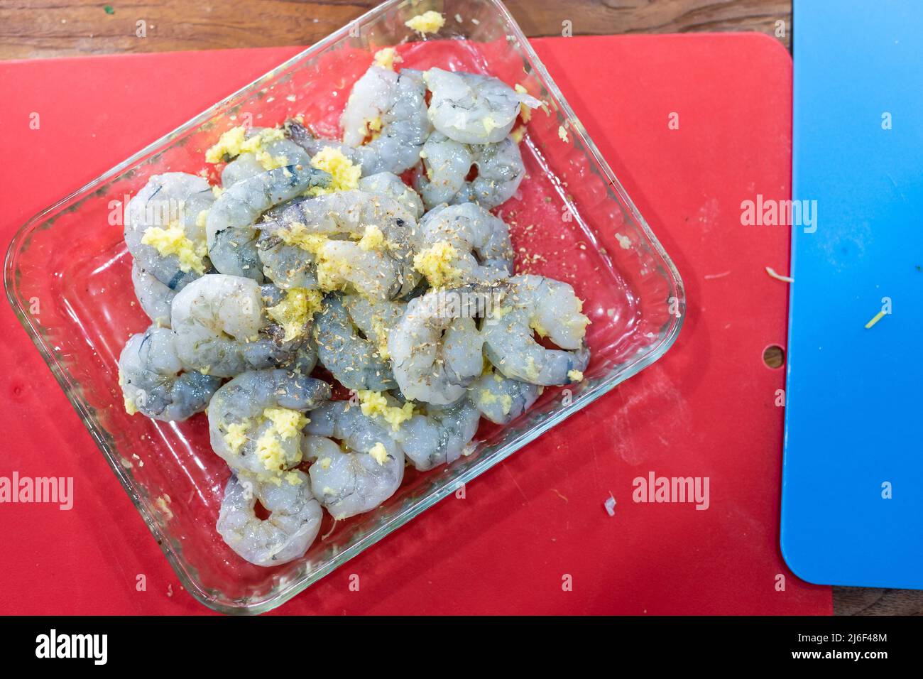 raw peel prawns in a white bowl without a marinate Stock Photo - Alamy