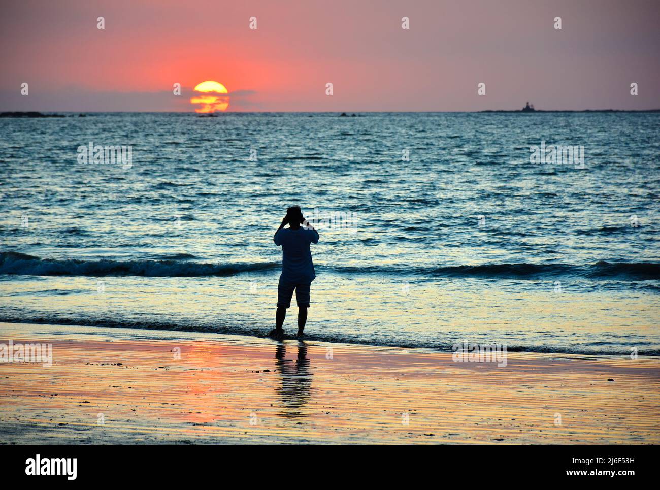 Beautiful sunset at Chaung Thar Beach, Myanmar Stock Photo - Alamy