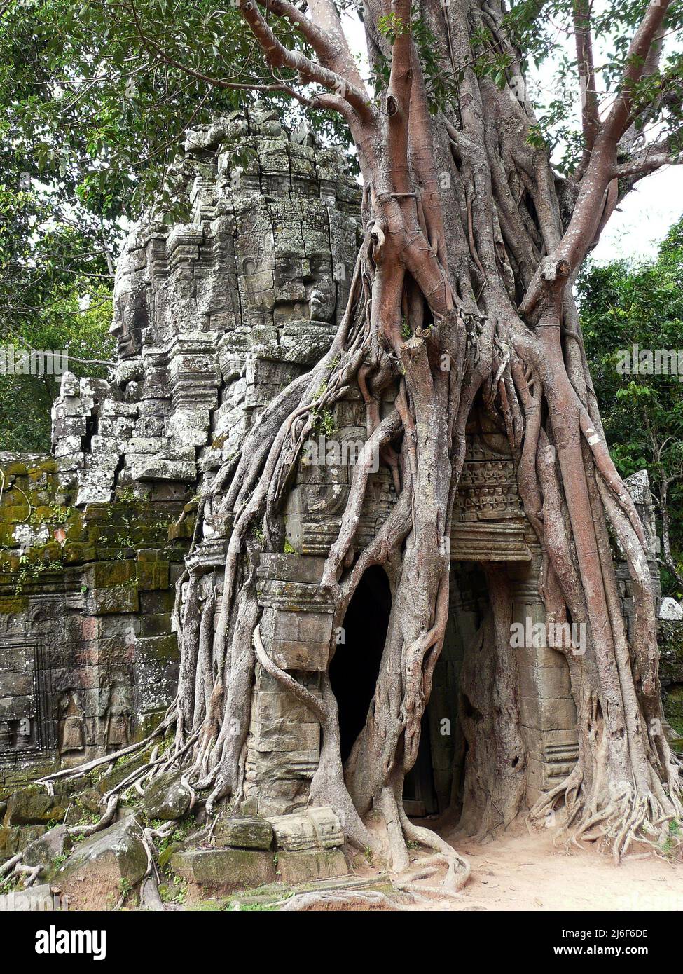 Angkor wat hdr hi-res stock photography and images - Alamy