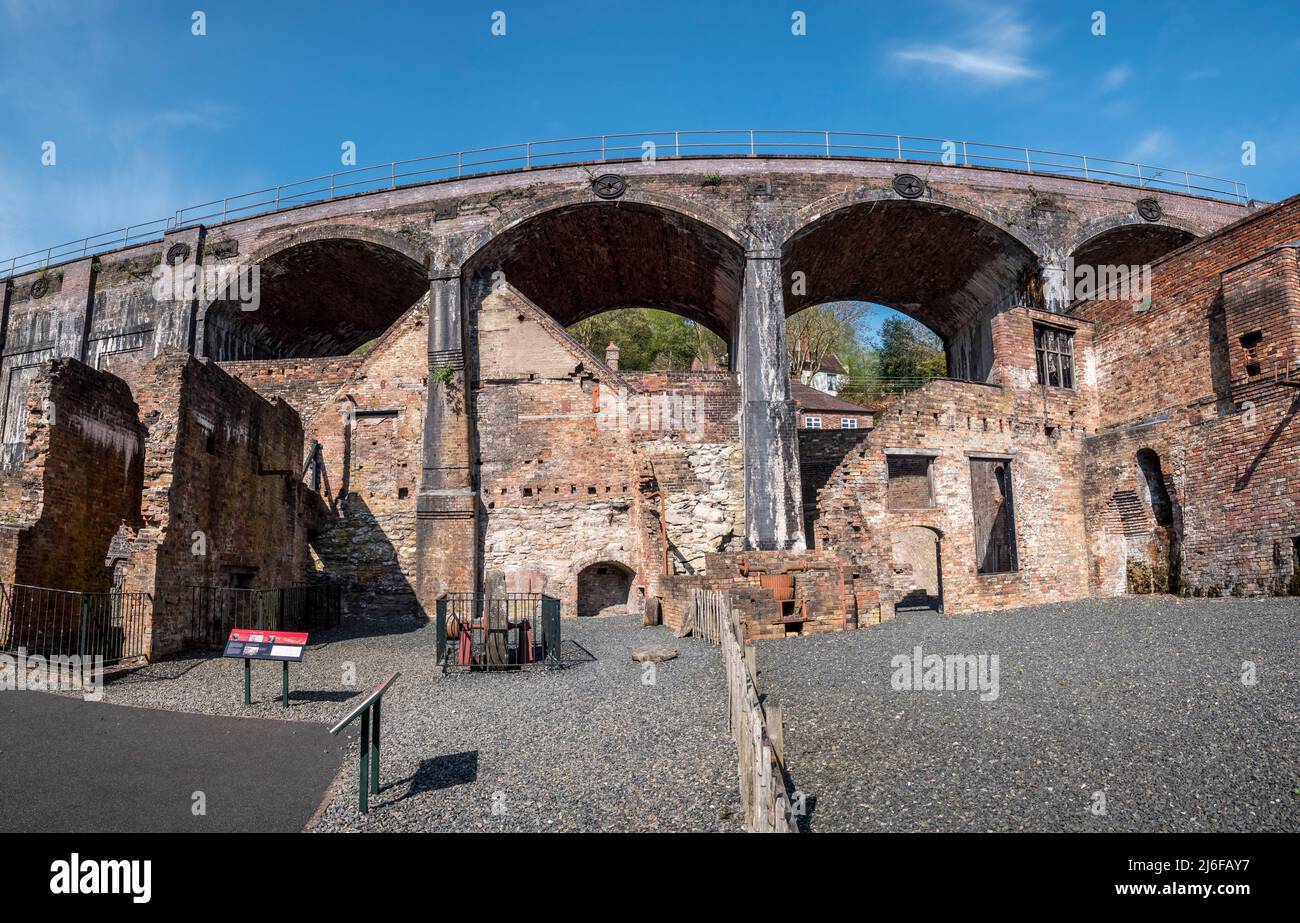 Pictorial ironbridge hi-res stock photography and images - Alamy