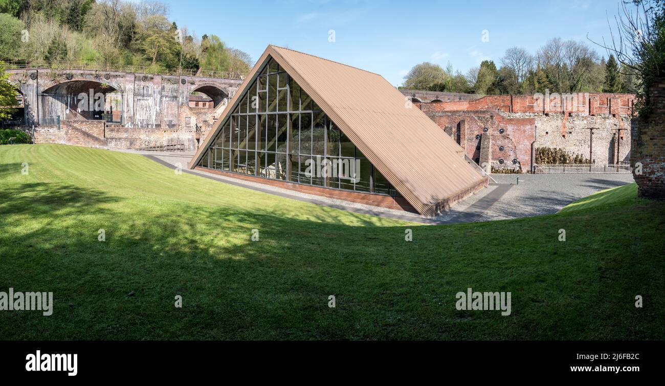 Darby queen hi-res stock photography and images - Alamy