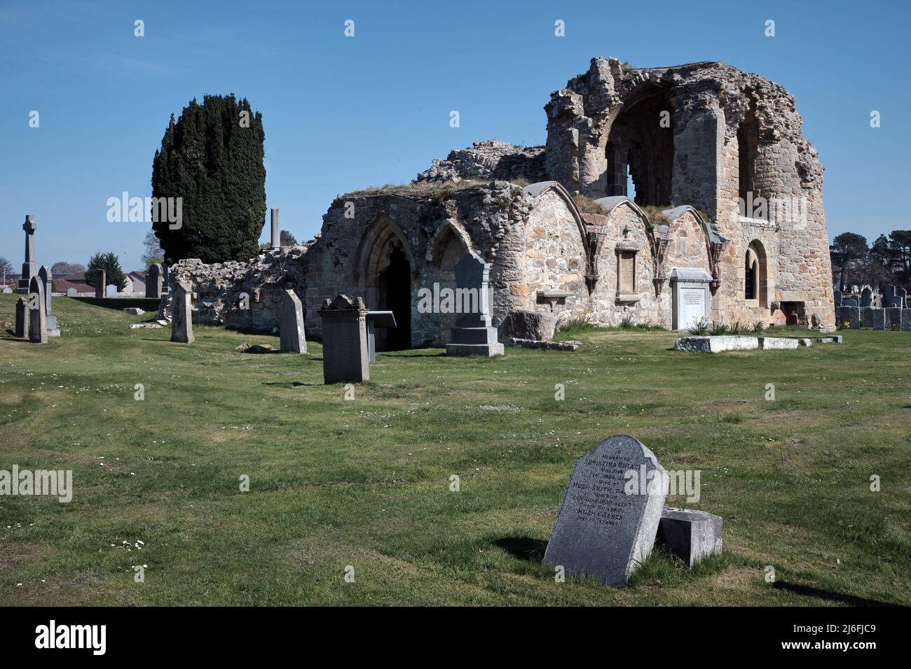 Abbey of kinloss hi-res stock photography and images - Alamy