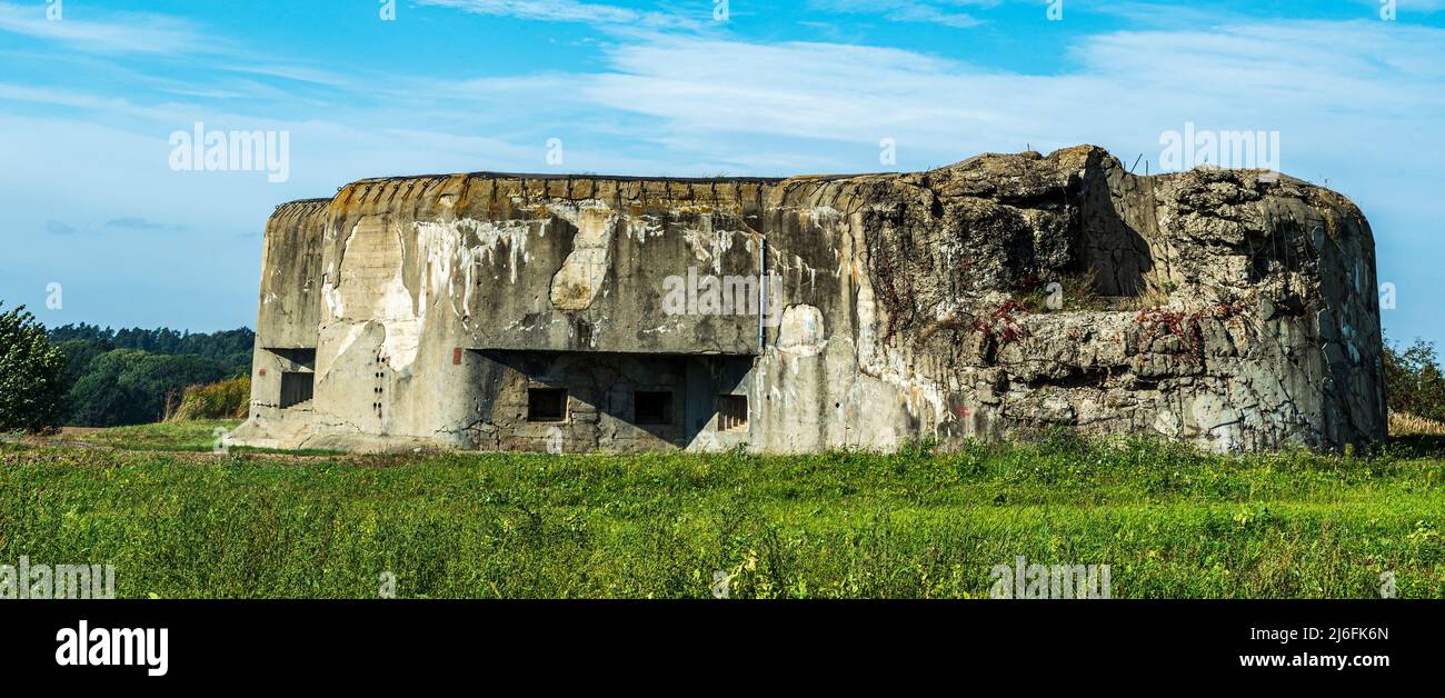 Blokhouse hi-res stock photography and images - Alamy