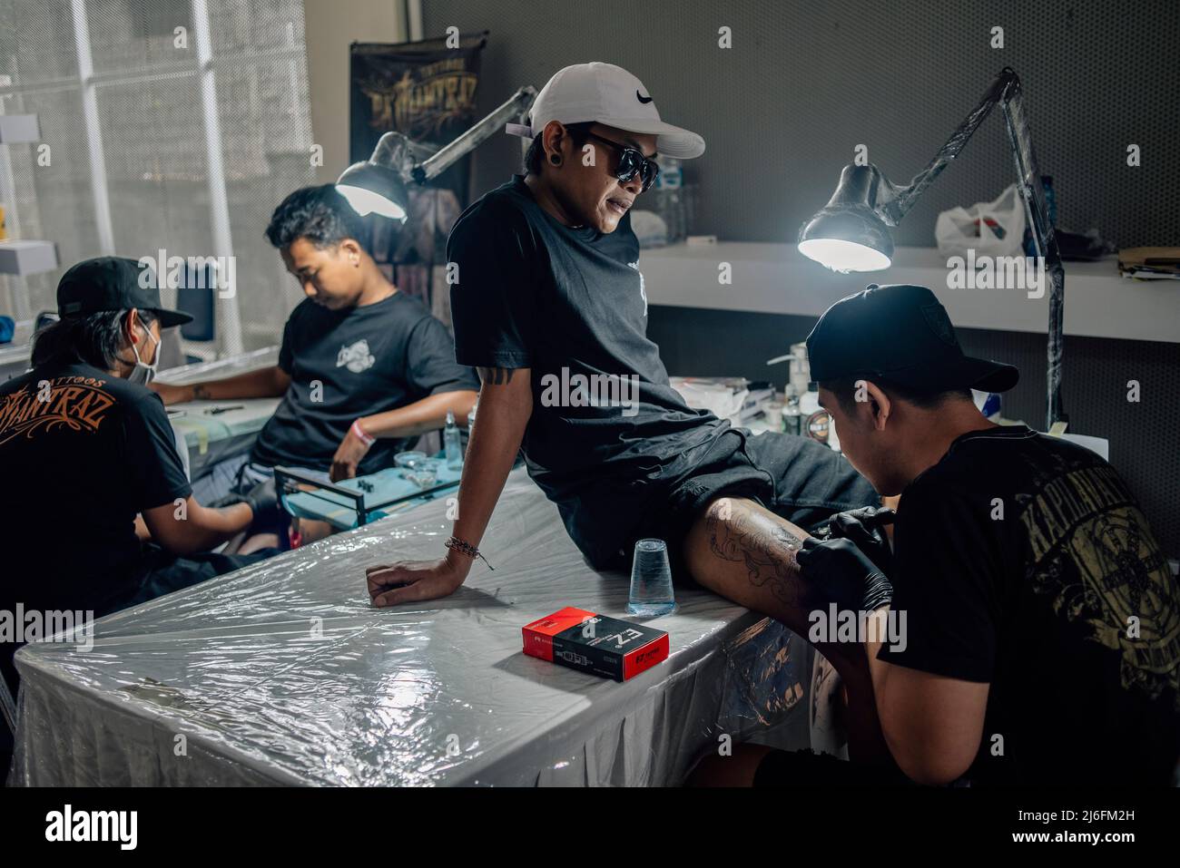 Tattoo convention contest competition hi-res stock photography and ...