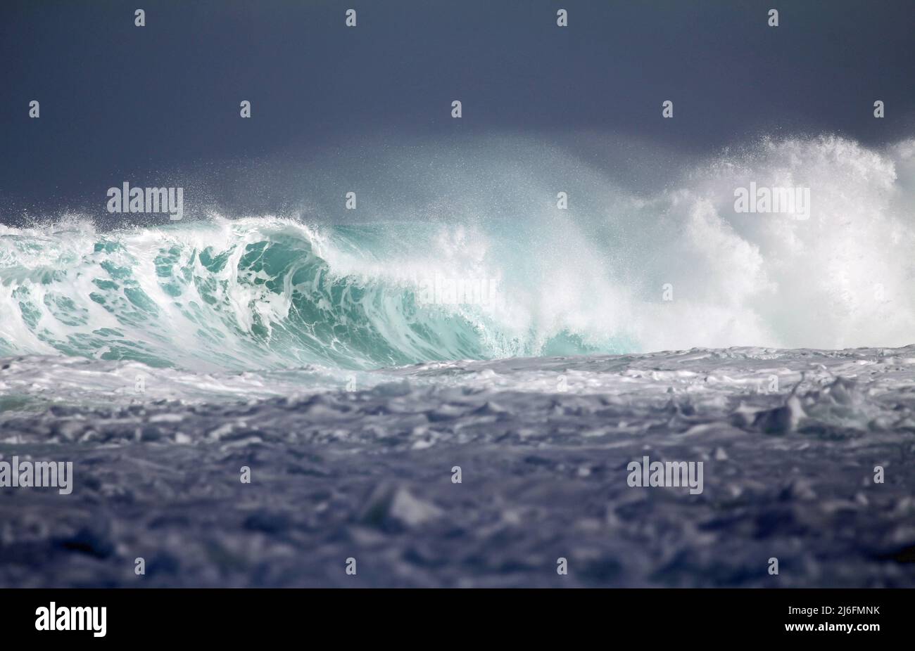 Pipe wave - Oahu, Hawaii Stock Photo - Alamy