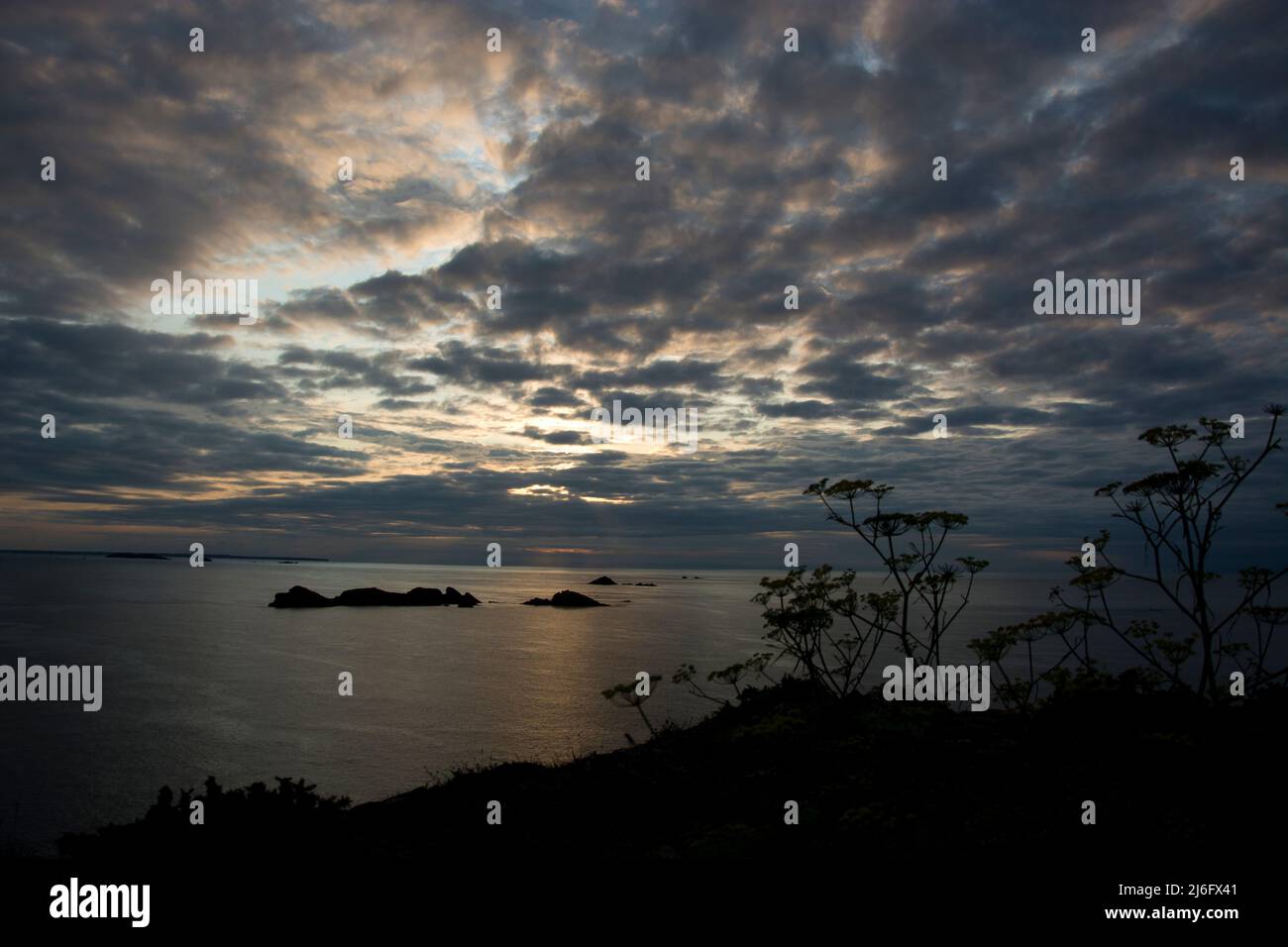 Iles de bretagne france hi-res stock photography and images - Alamy