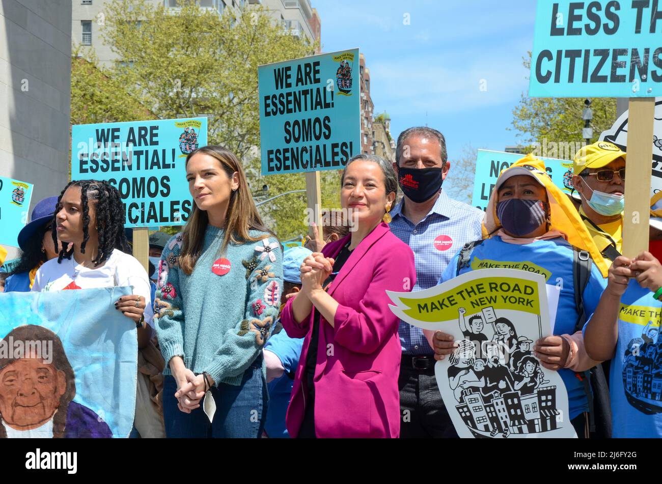 Hispanic worker state park usa hi-res stock photography and images - Alamy