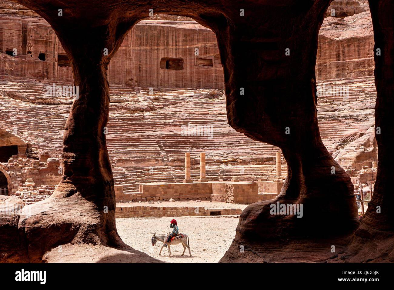 THE BEDUL BEDOUIN TRIBE OF PETRA Stock Photo - Alamy