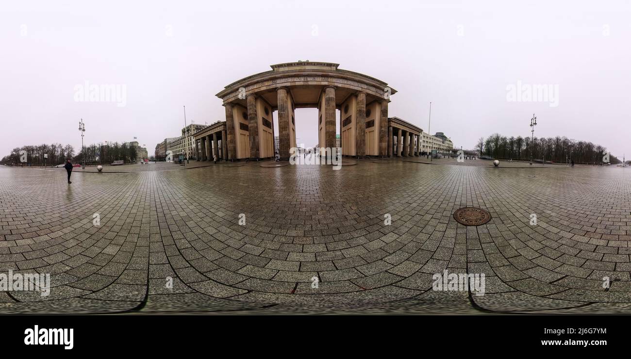 360 degrees panoramic view paris hi-res stock photography and images ...