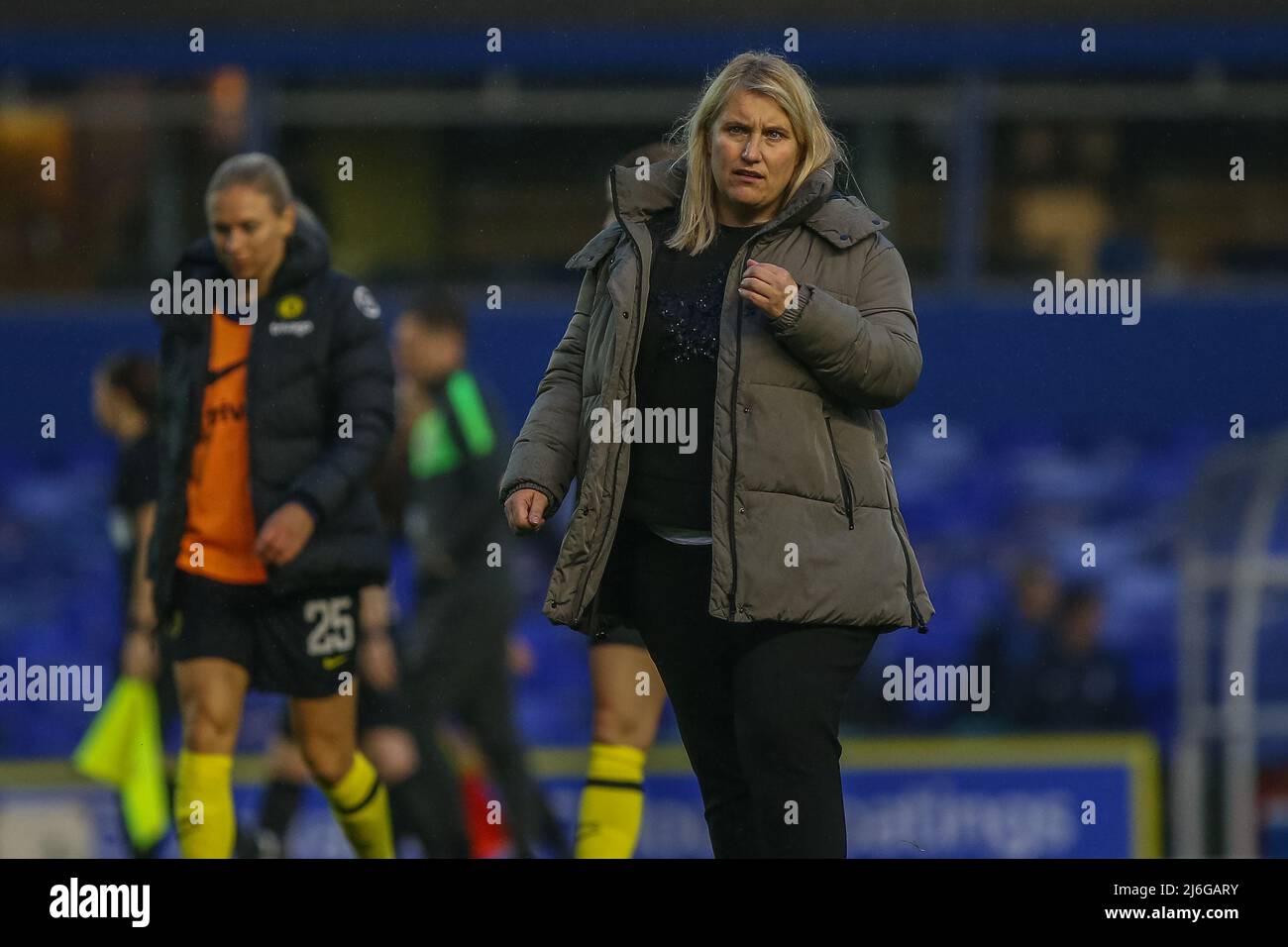 Emma Hayes manager of Chelsea Women makes her way towards the tunnel ...