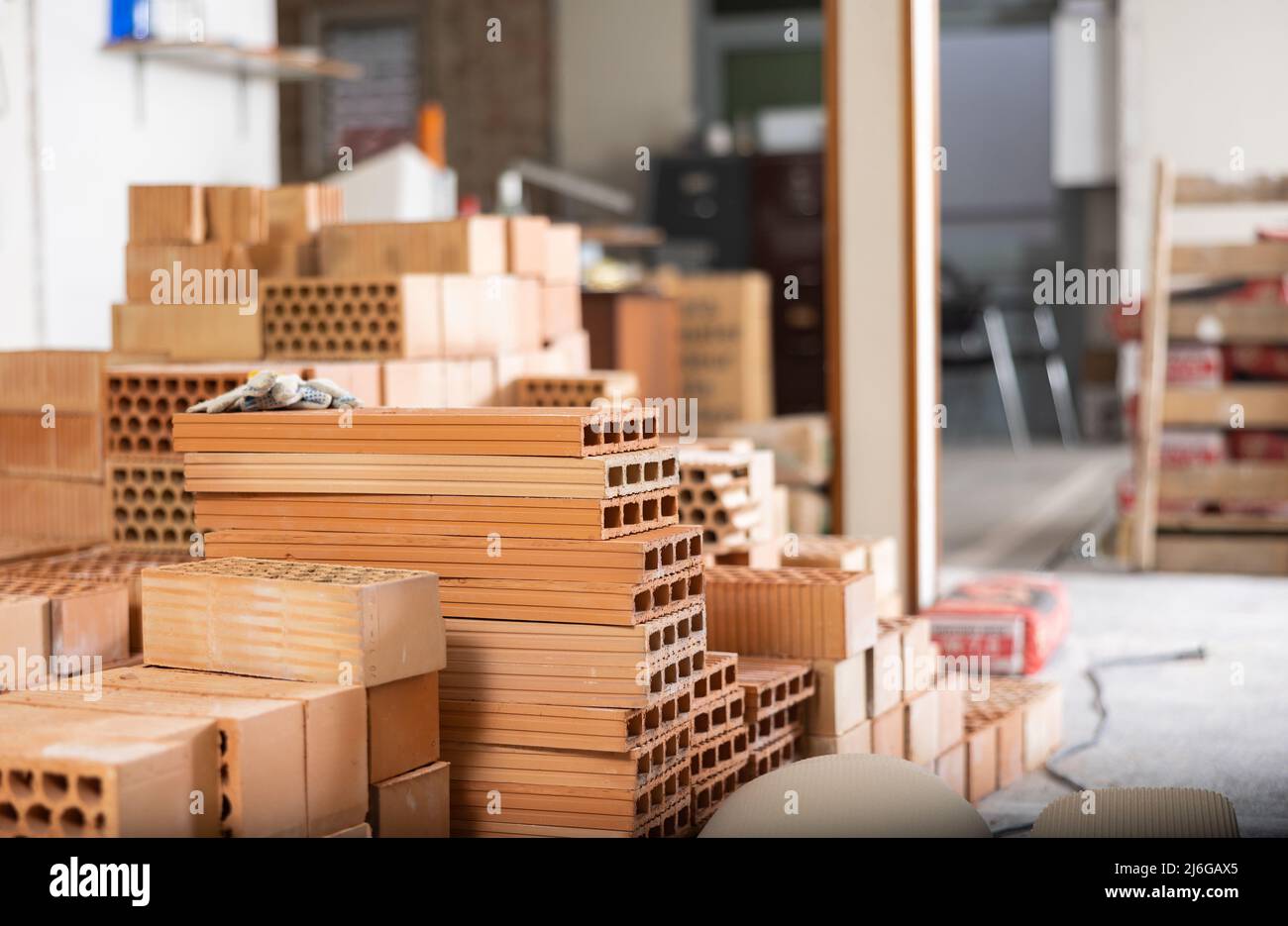 Masonry skills hi-res stock photography and images - Alamy