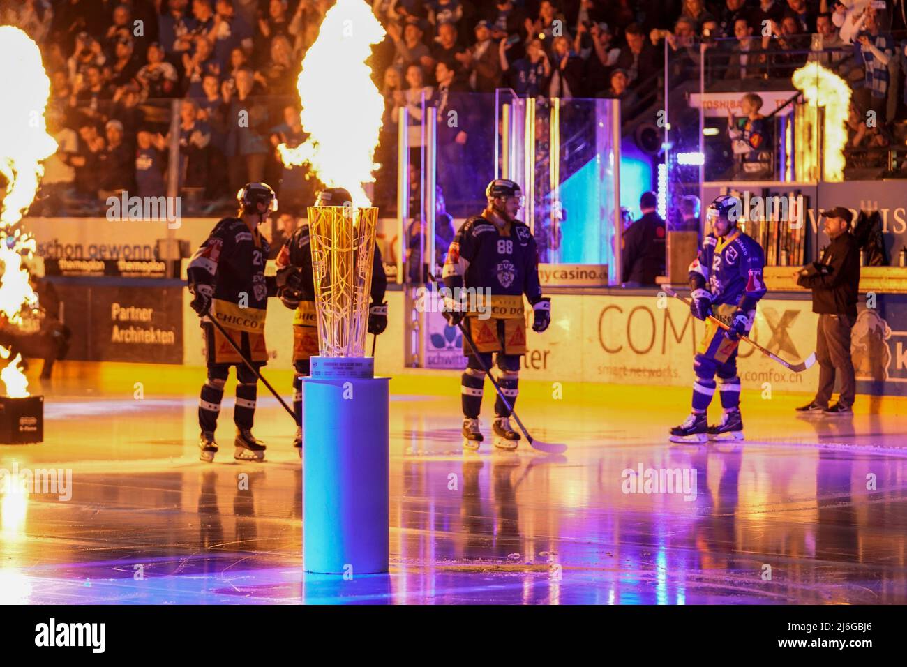 01.05.2022, Zug, Bossard Arena, Swiss National League Final Game 7: EV ...