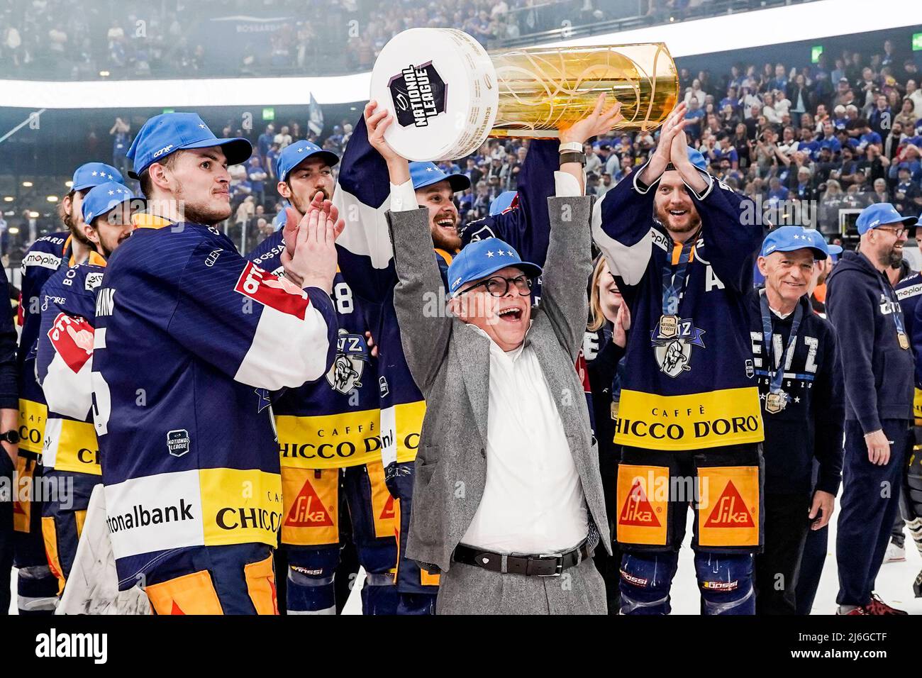 01.05.2022, Zug, Bossard Arena, Swiss National League Final Game 7: EV ...