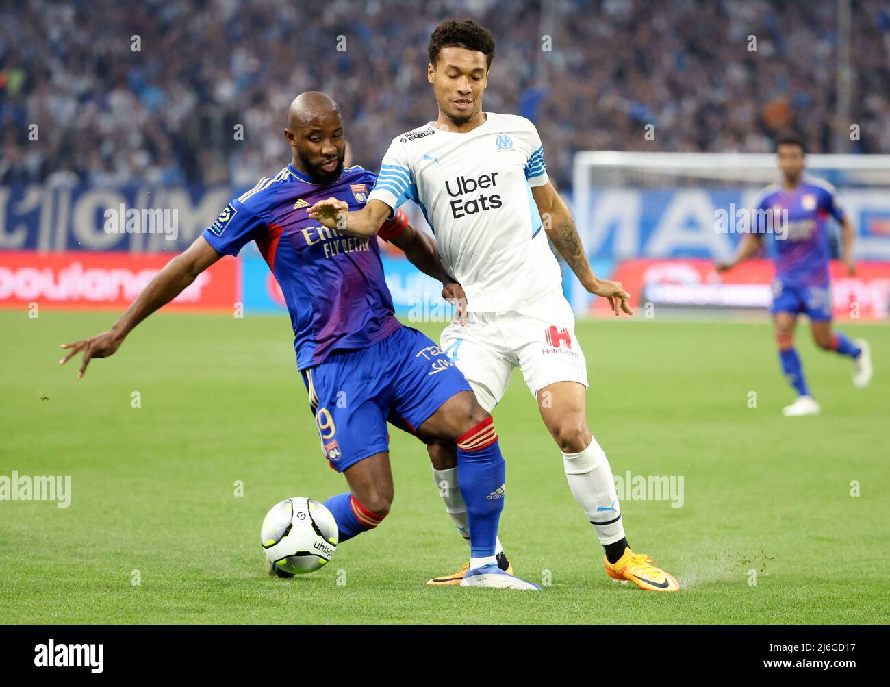 Moussa Dembele of Lyon, Boubacar Kamara of Marseille during the French ...