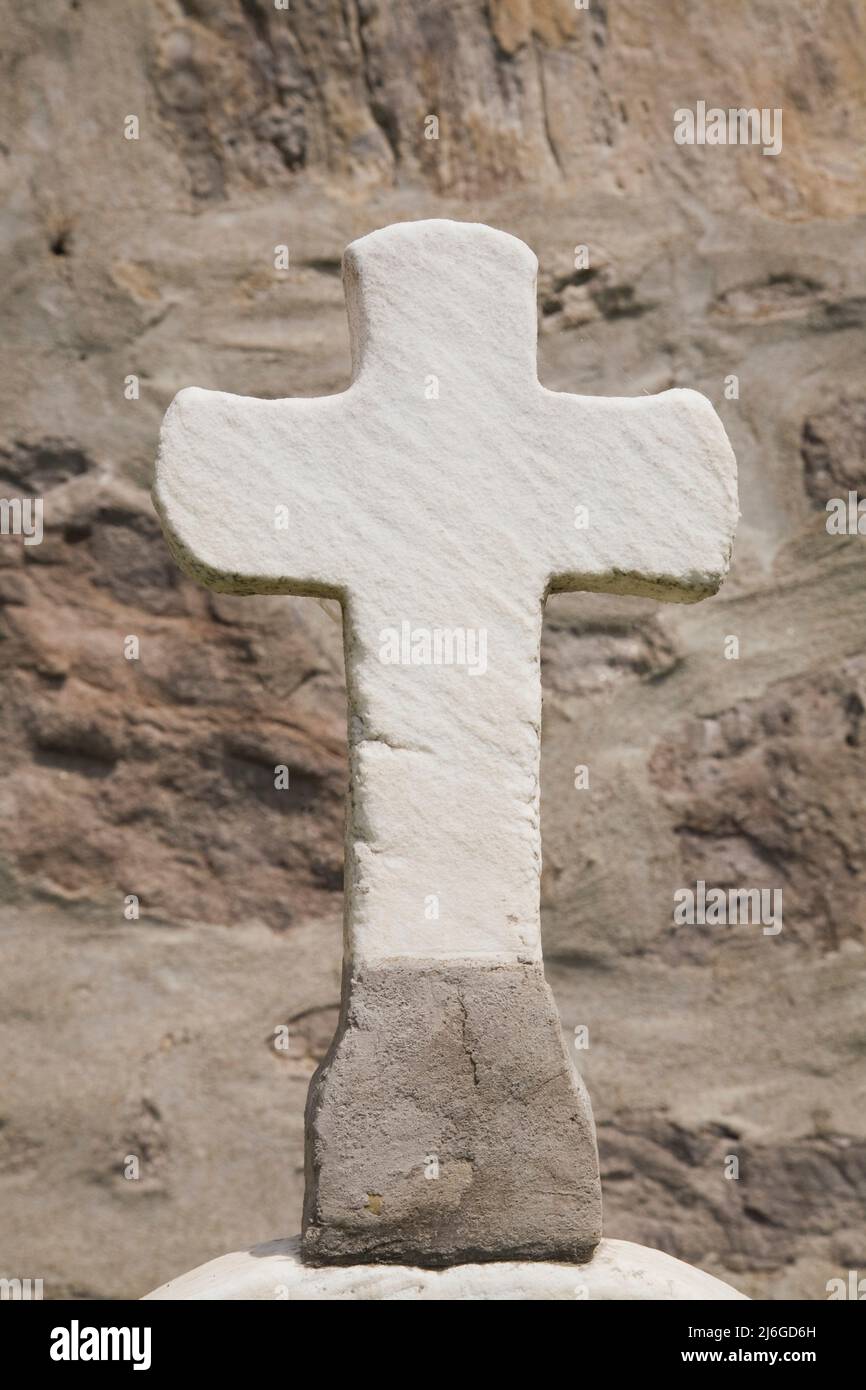 Religious cross on a memorial monument in cemetery Stock Photo - Alamy