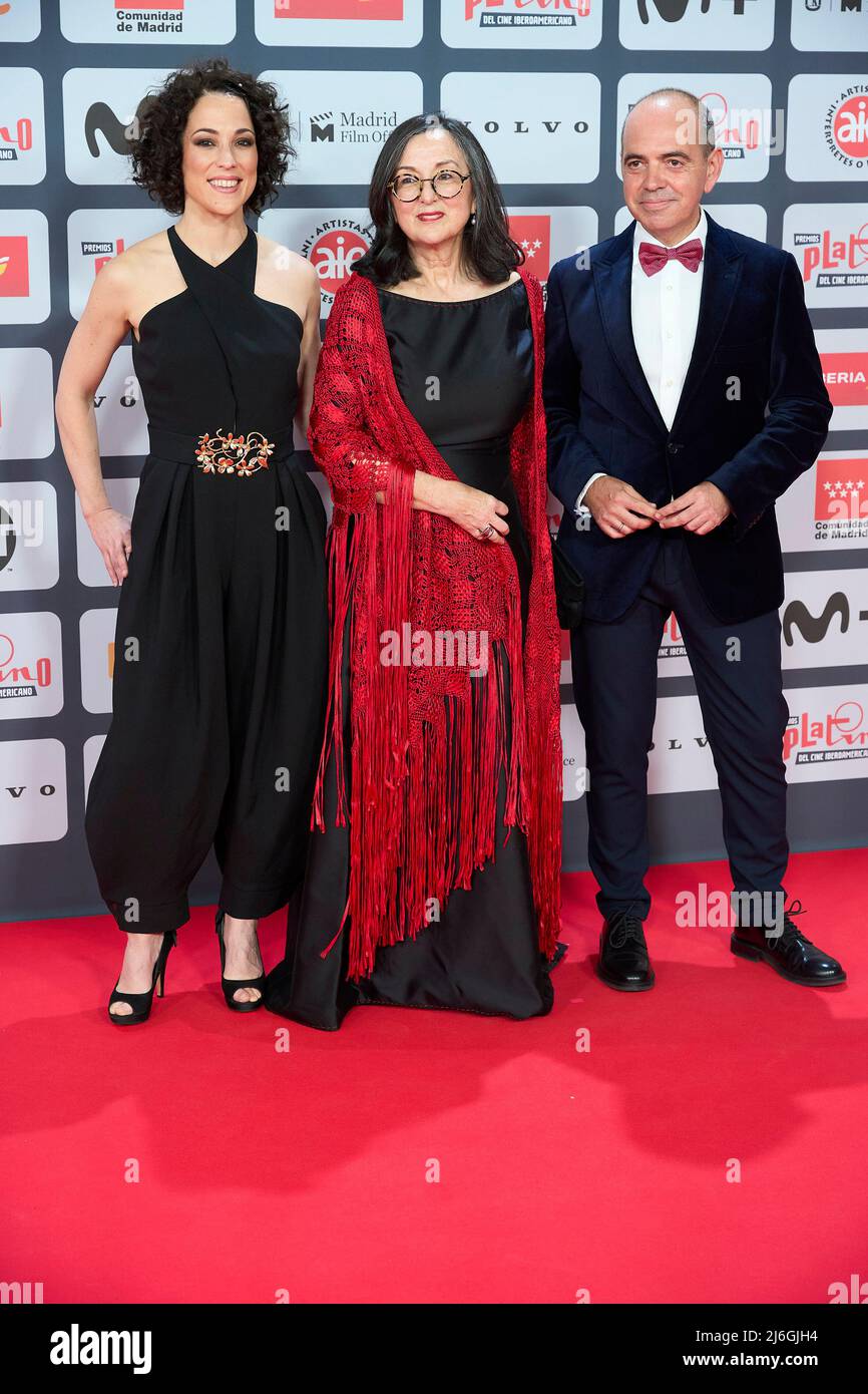 Chelo hi-res stock photography and images - Alamy