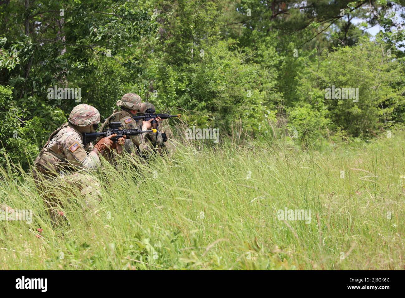 U.S. Army Soldiers with 1st Battalion, 98th Cavalry Regiment, 155th ...
