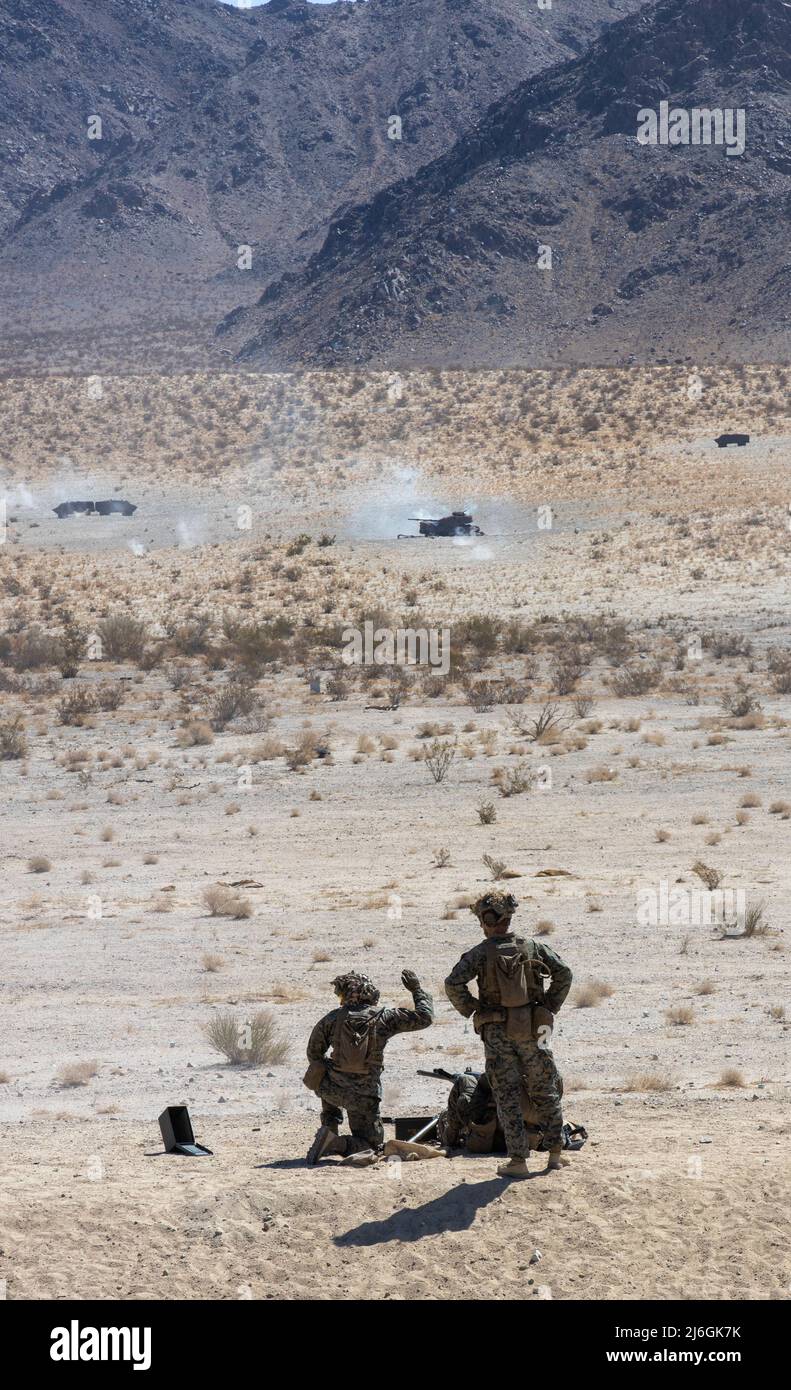 Mk19 grenade launcher hi-res stock photography and images - Alamy