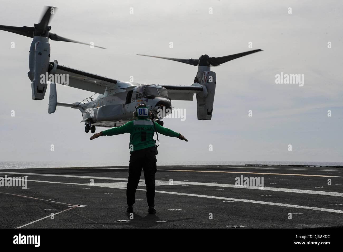 PHILIPPINE SEA (April 6, 2022) Aviation Structural Mechanic (Safety ...