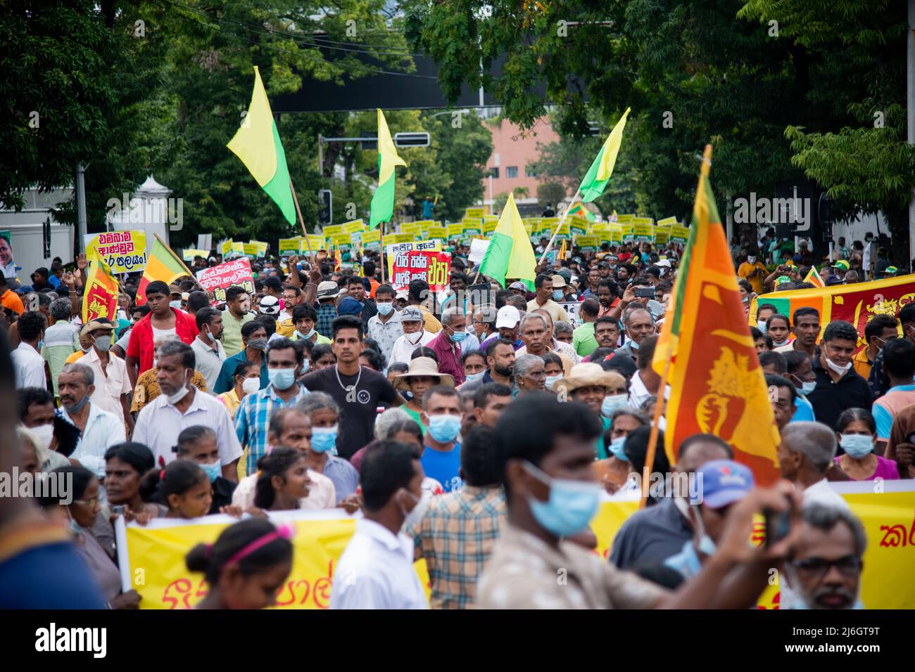 May 1, 2022, Colombo, Sri Lanka: Activists and supporters of Sri Lanka ...