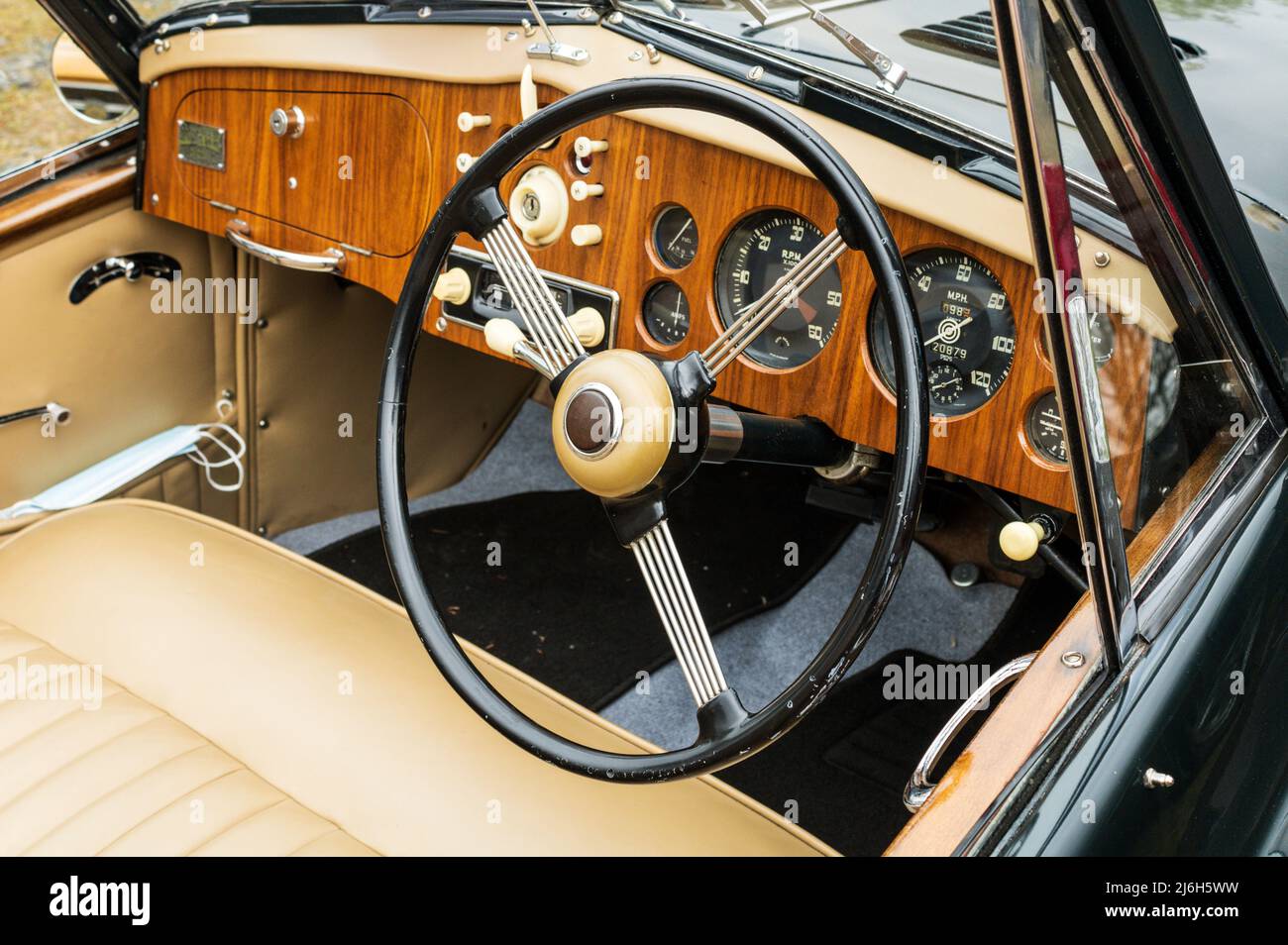 Jowett Jupiter dashboard. Elland Road Engine House Classic Car Show ...