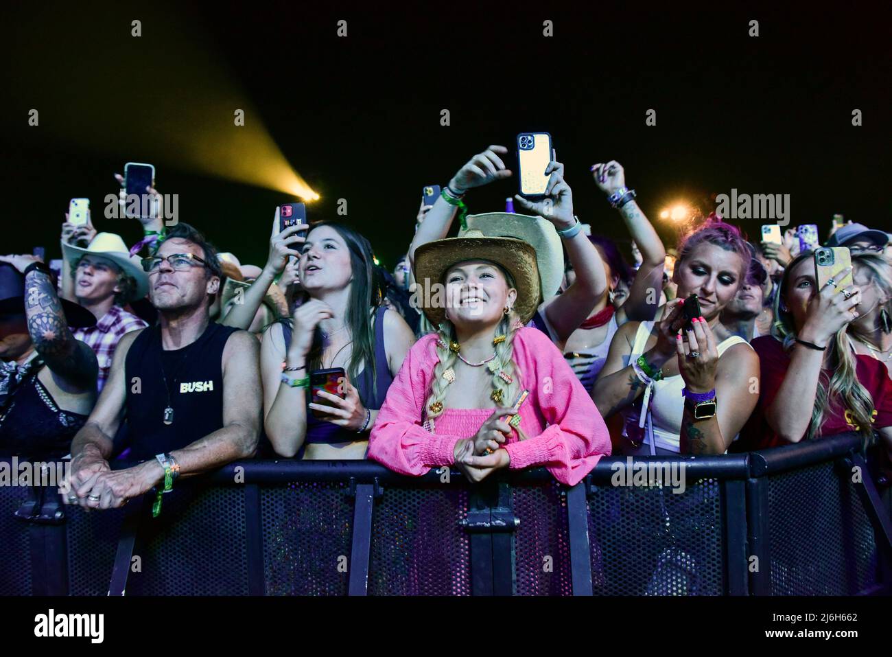Luke combs hi-res stock photography and images - Alamy