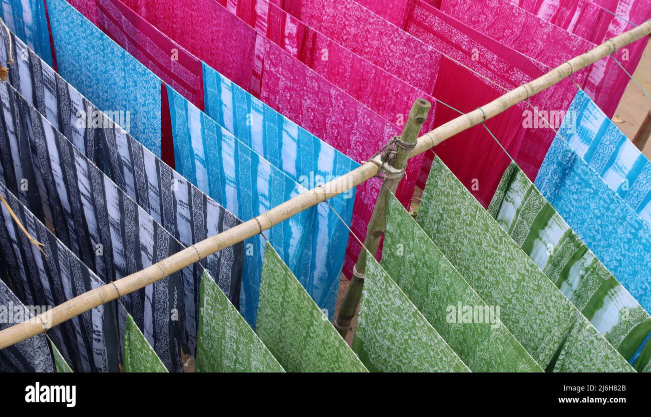 Man drying cloth hi-res stock photography and images - Alamy