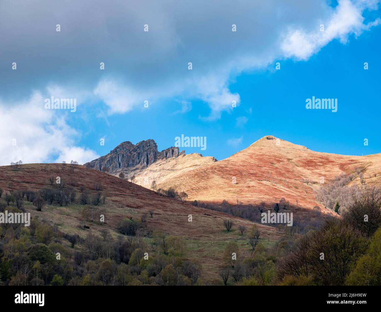 Spring landscape on the alps of Lake Como Stock Photo - Alamy