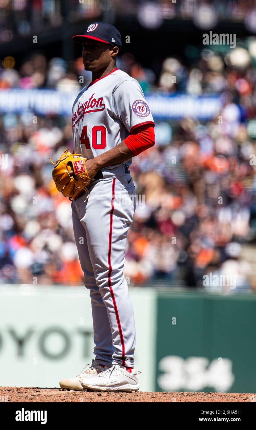 2022 320 jpg hi-res stock photography and images - Alamy