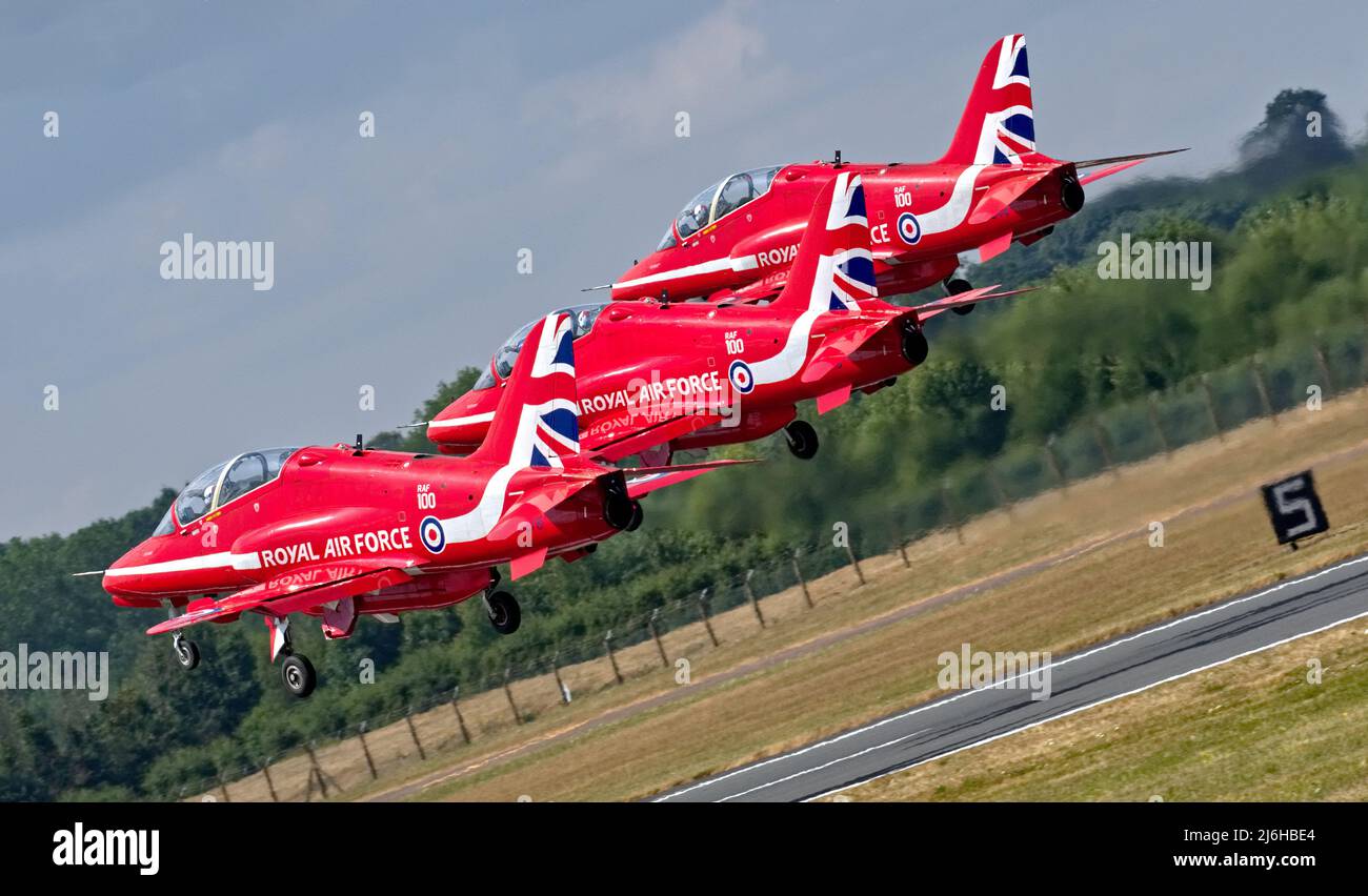 RAF Red Arrows Display Team Stock Photo - Alamy