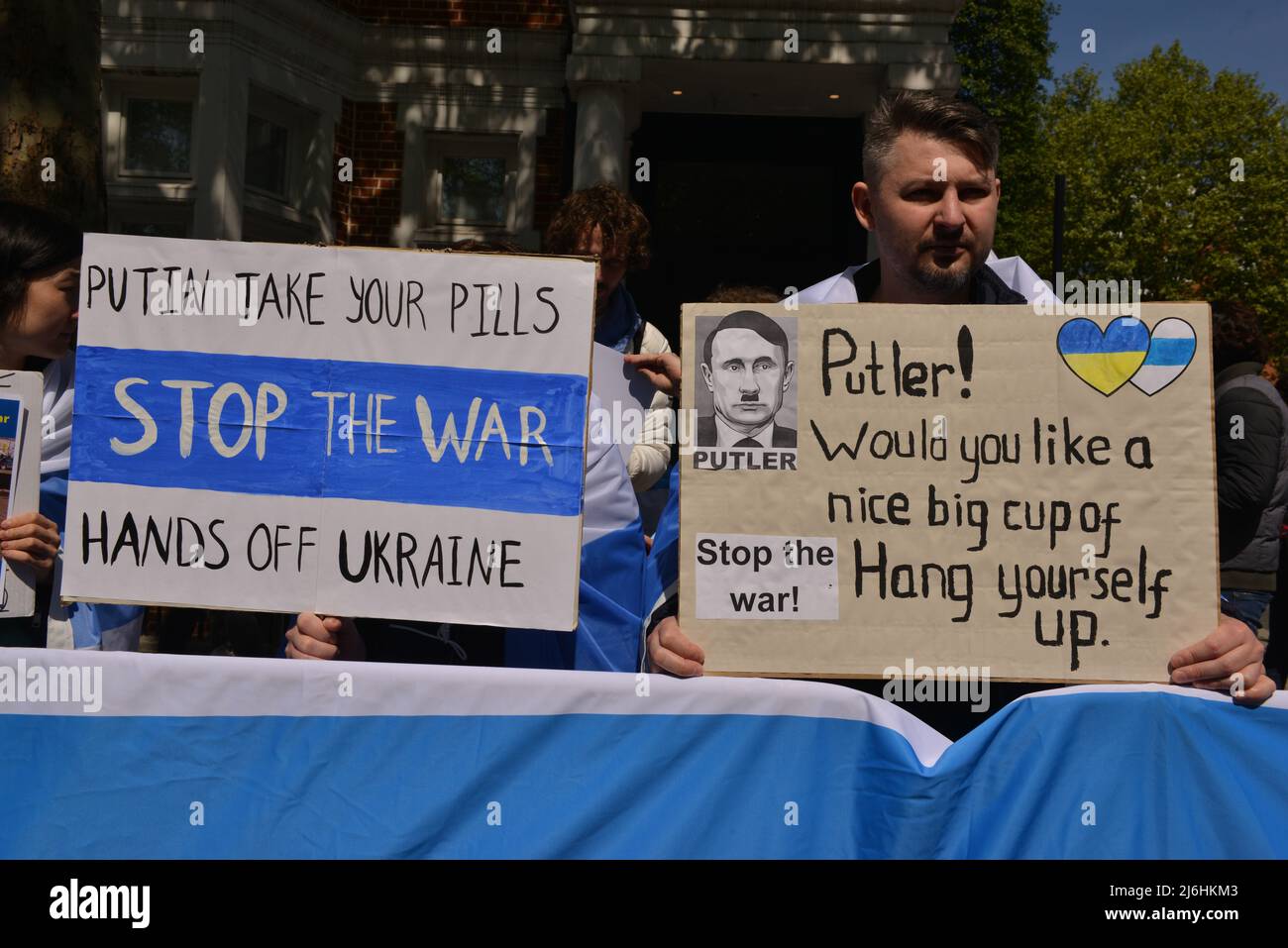 Russian war posters hi-res stock photography and images - Alamy