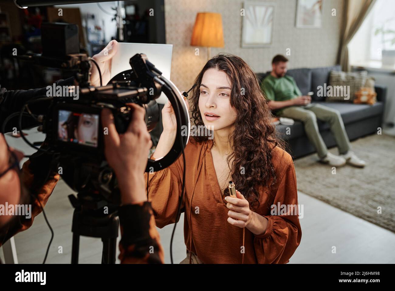 Makeup advert hi-res stock photography and images - Alamy