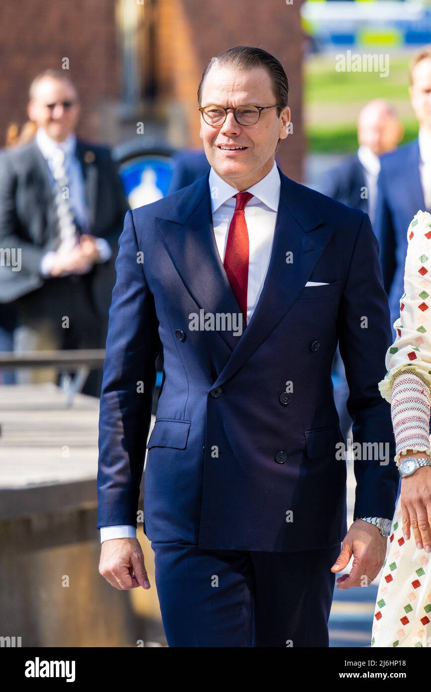 Prince Daniel of Sweden during a visit to Karolinska Institutet ...