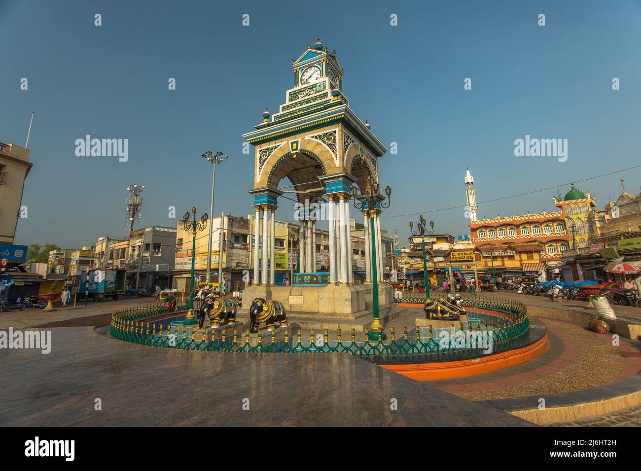 Landmark historic clock tower Chikka Gadiyara aka Dufferin Clock Tower ...