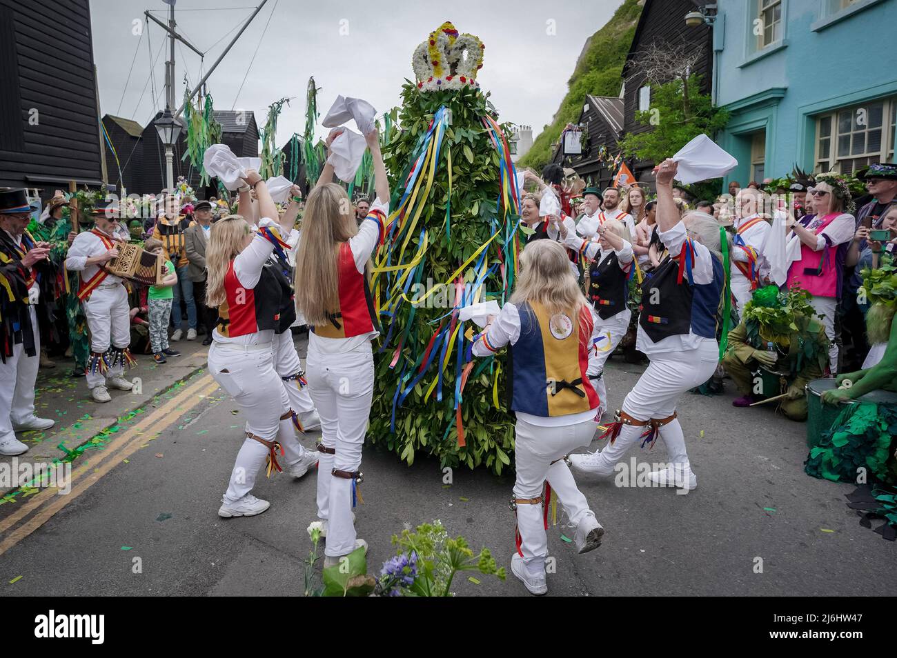 Hastings, UK. 2nd May 2022. Hastings traditional Jack-in-the-Green sees ...