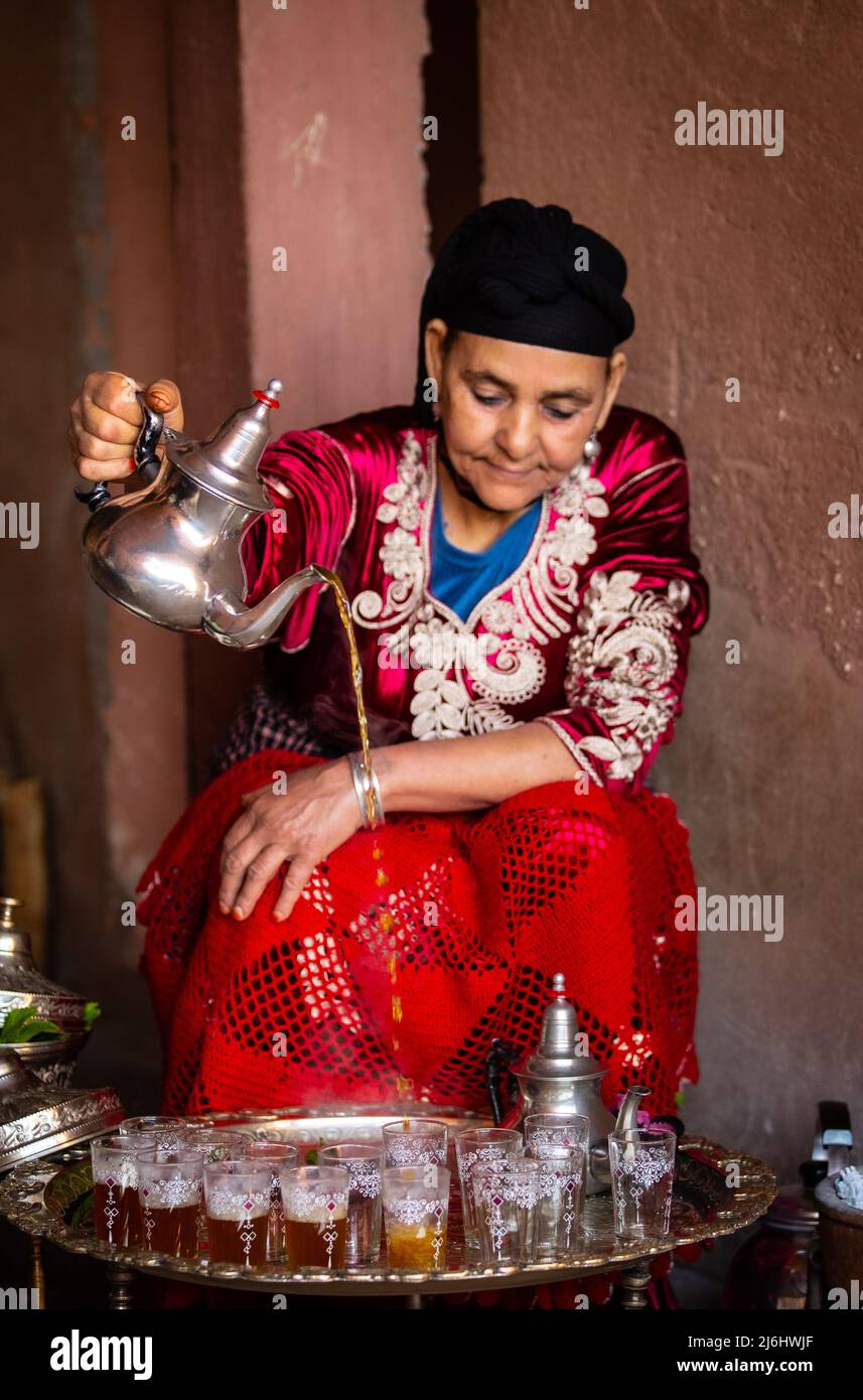 People of Marrakesh, Morocco and Agafay desert Stock Photo - Alamy