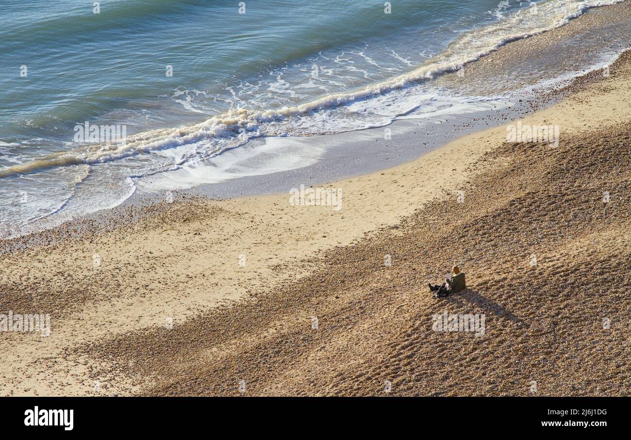Shingle and sand beach hi-res stock photography and images - Alamy