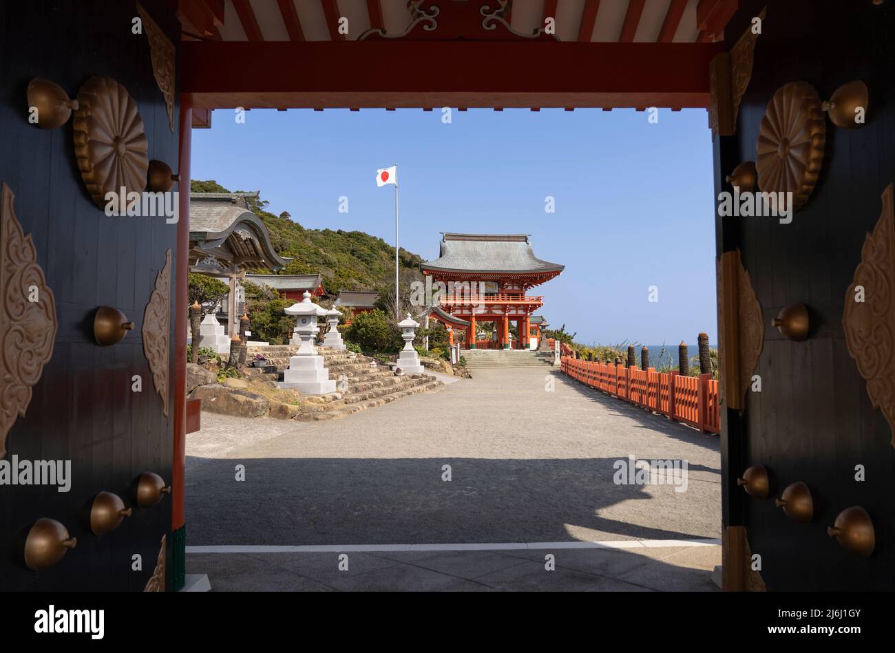 Udo Shrine 鵜戸神宮 (Udo-jingu), Nichinan, Miyazaki, Japan. A cliffside ...