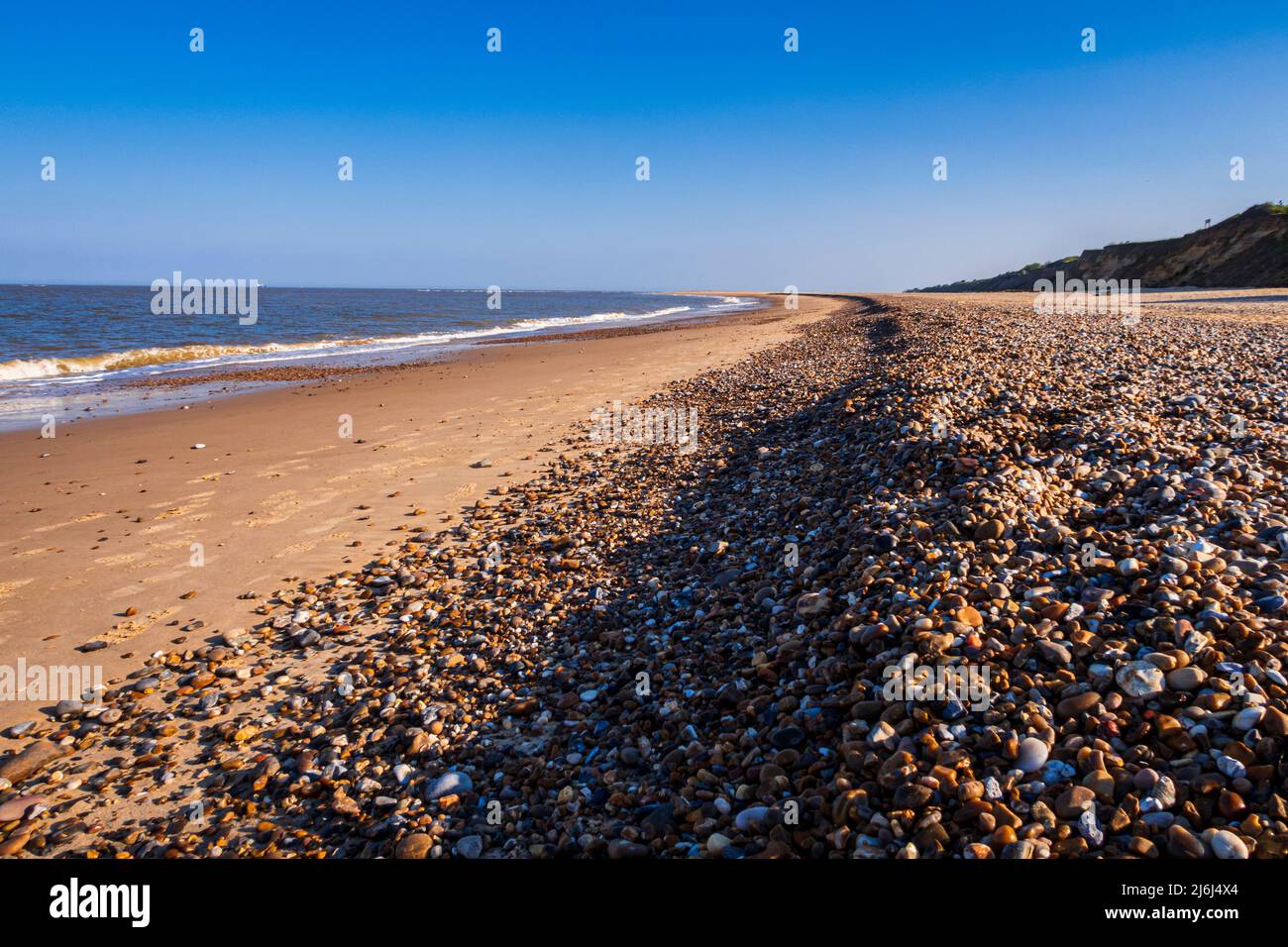 Beautiful May evening on the beach between Pakefield and Kessingland ...