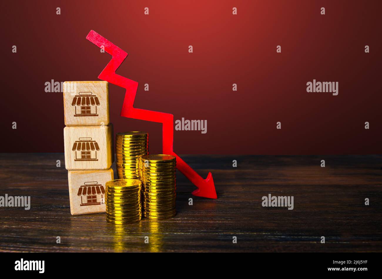 Falling profits hi-res stock photography and images - Alamy