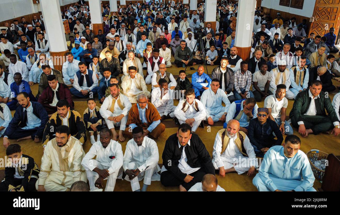 Muslims attend Eid al-Fitr prayers marking the end of the holy fasting ...